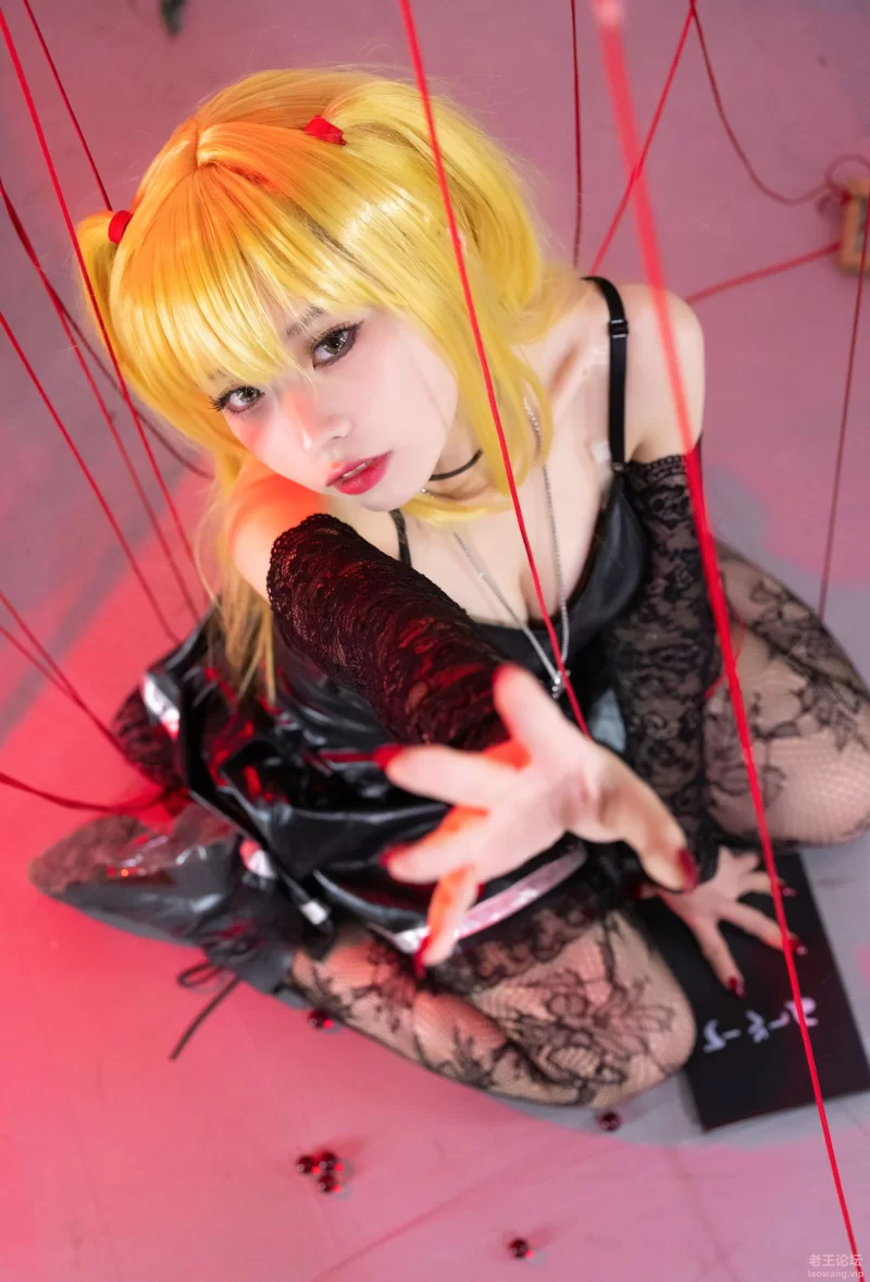 G44不会受伤 弥海砂cos《330MB 35P》《百度云》 [-] | 足控-足控社-足控福利-足控福利社