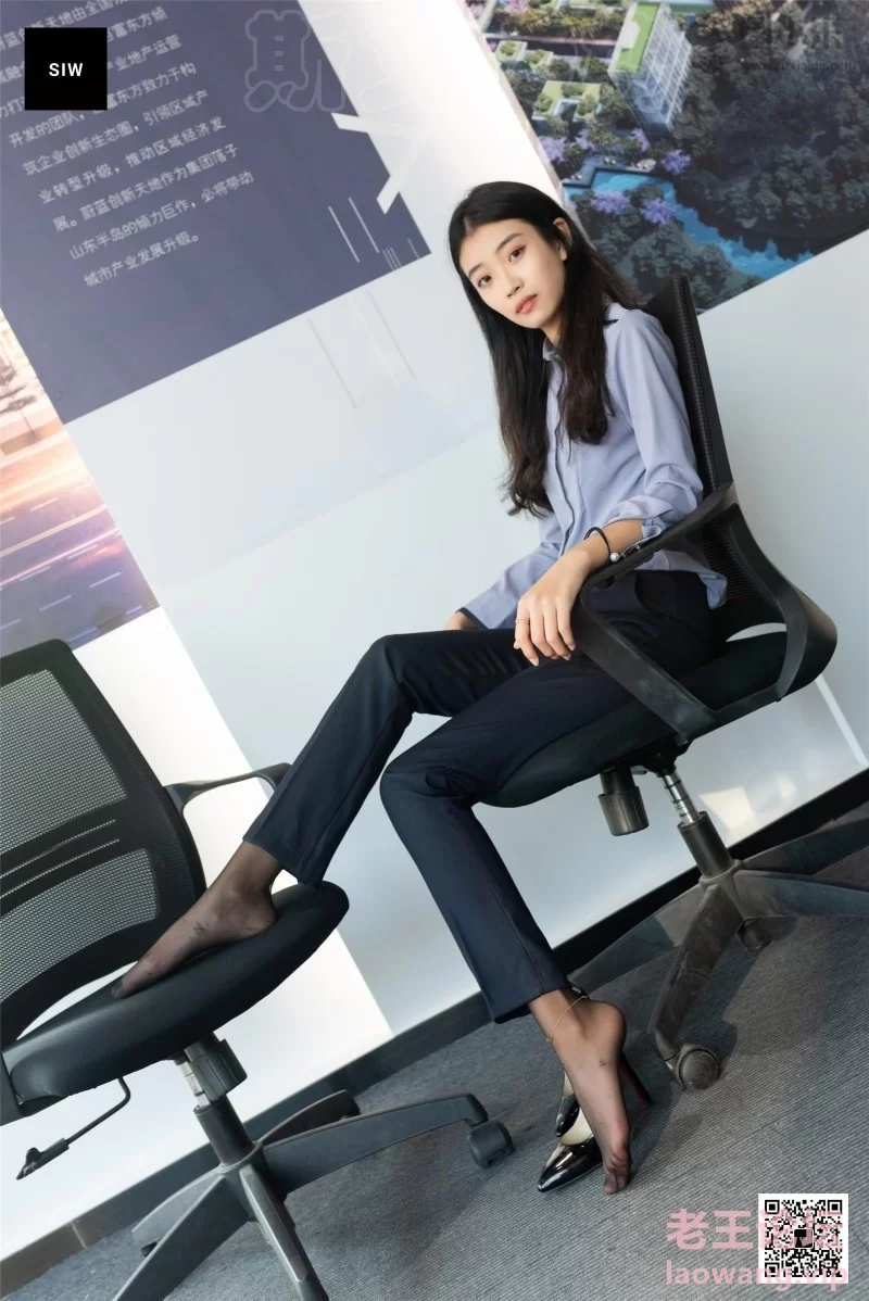 [SIW斯文传媒]女总裁职业白领制服衬衣长裤工装 [57P/53MB][百度云] [-] | 足控-足控社-足控福利-足控福利社